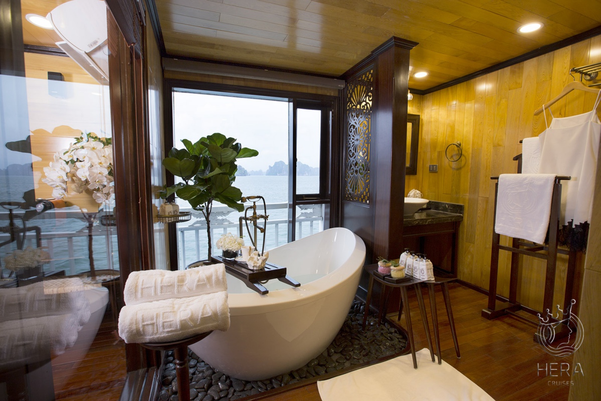 Hera Grand Luxury Cruise – Hera Cruises